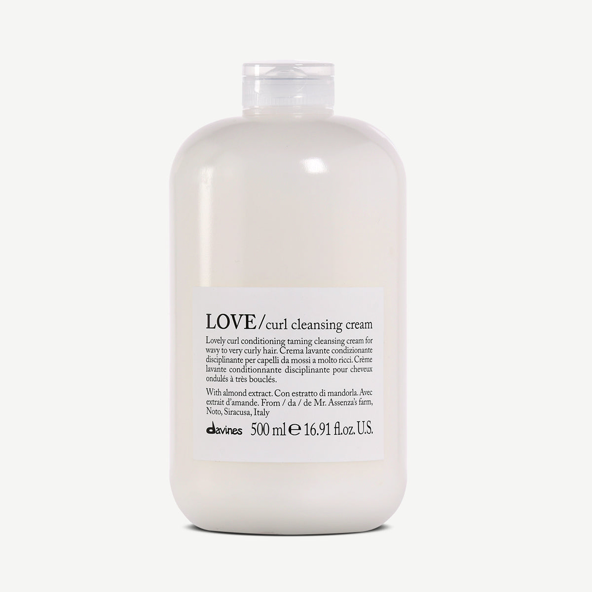 LOVE CURL Shampoo - Davines International
